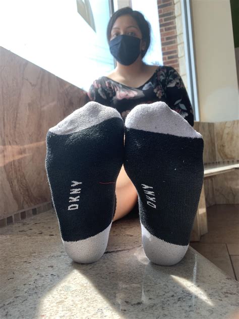 If You Saw Me With My Shoes Off Airing Out My Sweaty Socks In The