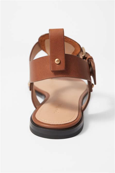 Кожени сандали с каишка на глезена Кафяво ЖЕНИ Handm Bg