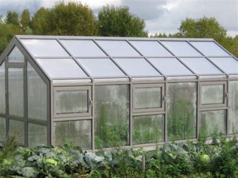 Теплица с двухскатной крышей | Greenhouse, Garden