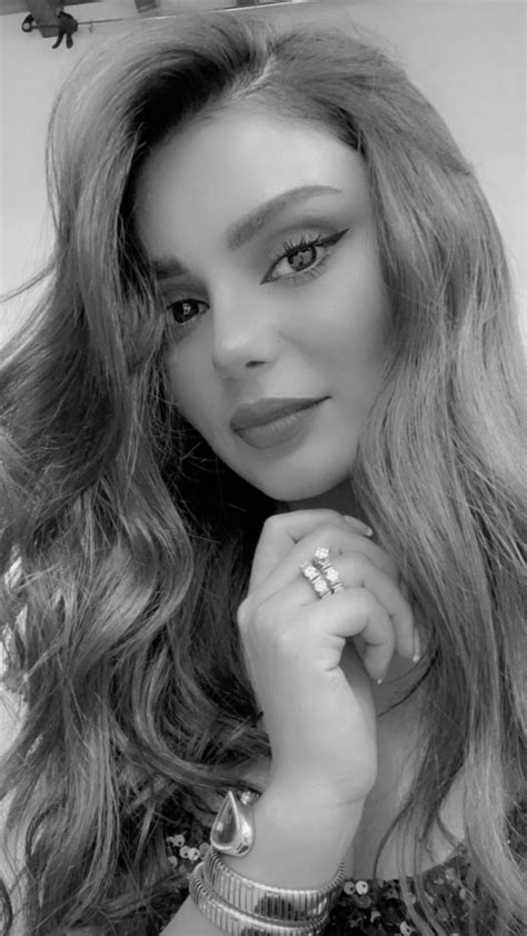 Pin Af ديما اليامي På صورة