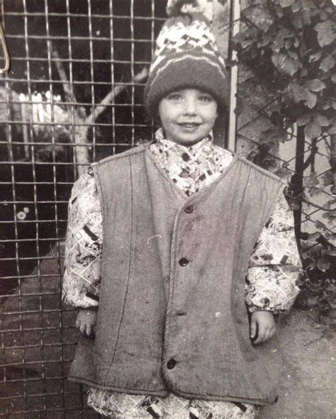 Юные братья Меладзе маленький Данилко и еще 12 редких фото знаменитостей