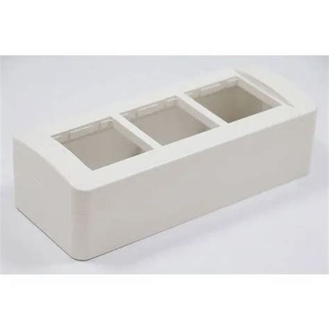 Pvc Amron 6 Module Surface Modular Gang Box At ₹ 80 Piece In Indore Id 20919168312