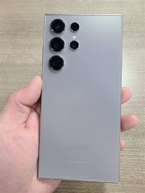 갤럭시s24울트라256g 무잔상 S급 중고폰 공기계 세컨웨어 헬로마켓