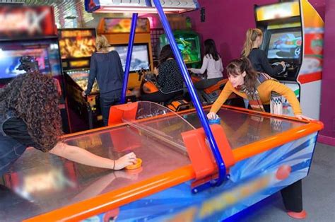 Dimensions Of An Air Hockey Table Standard And Regulation Sizes Of 2023