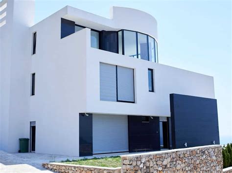 How To Mix Apply And Protect Acrylic Renders