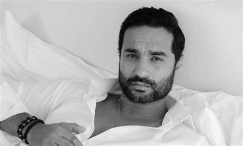 زوجة كريم فهمي ضبطته وهو يخونها وهذا ما فعلته Jadeedoha