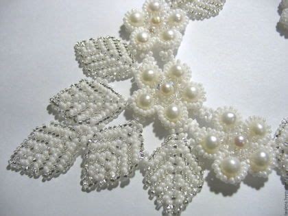 Купить или заказать Ожерелье (серьги) 'Букет' в интернет-магазине на ...