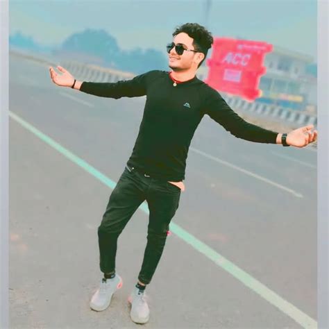 𝕌𝕞𝕒𝕜𝕒𝕟𝕥𝕊𝕚𝕟𝕘𝕙》》 Officialyugsingh • Threads Say More