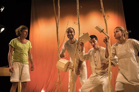 Авантурите на Малиот Јују Театар за деца и младинци