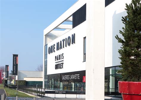 แหล่งช้อปปิ้งปารีส ที่เอ้าท์เลท One Nation Outlet Paris สวรรค์ของนักช้