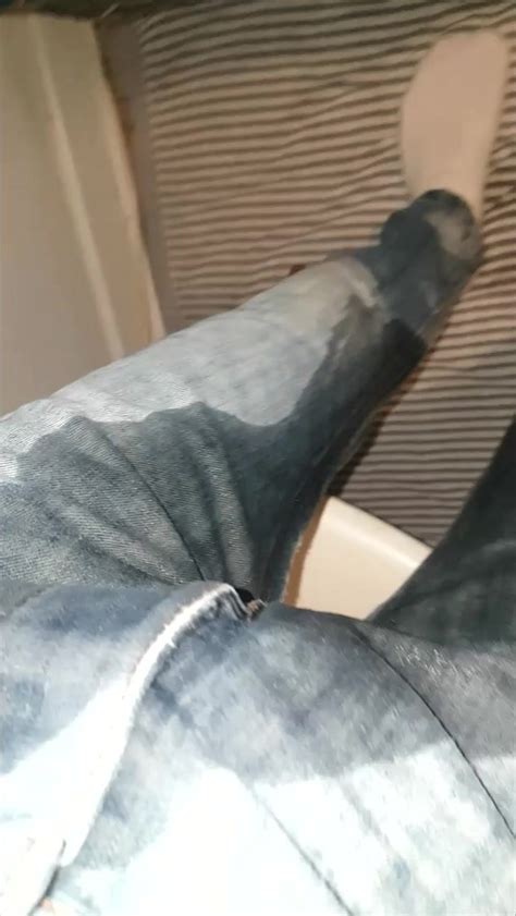 Jeans And Boxers Piss Four Times