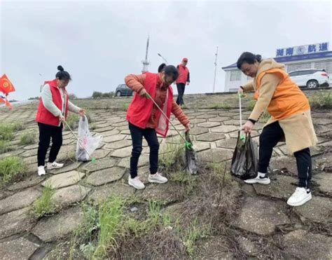 天问街道开展“牢记殷殷嘱托，守护好一江碧水”联合行动