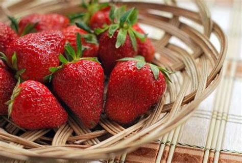 의외로 많은 딸기의 효능 부작용 영양성분 딸기 깨끗하게 씻는법 네이버 블로그
