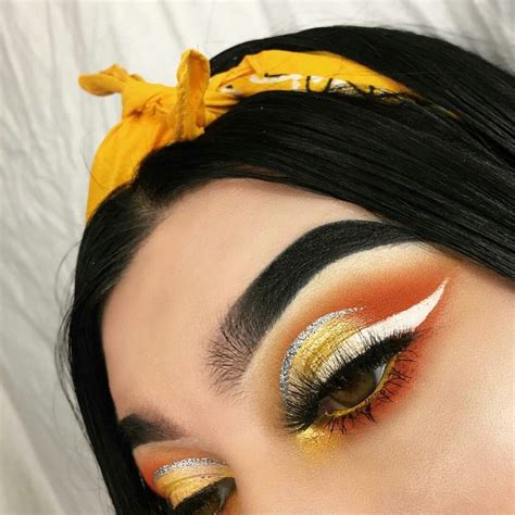 Pin By Mmkd On Make Upp Makeup Colorful Makeup Flawless Makeup
