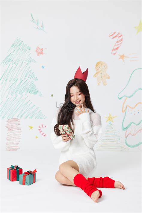 선물 상자의 여성의 아름다운 꽃 장식 이미지 사진 및 Png 일러스트 무료 다운로드 Lovepik