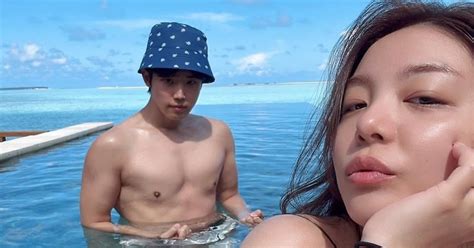 에일리 남편과 커플 수영복 입고 여유 너무 즐거웠던 신행