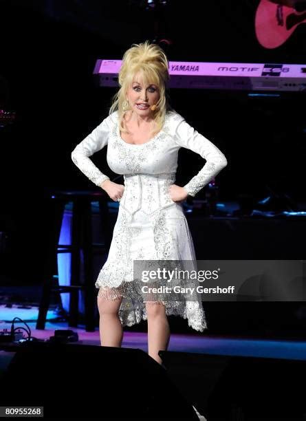 Dolly Parton In Concert At Radio City Music Hall Photos And Premium