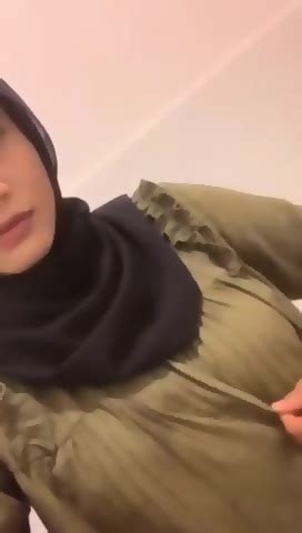 Zila Hijab With Big Tits Maaa