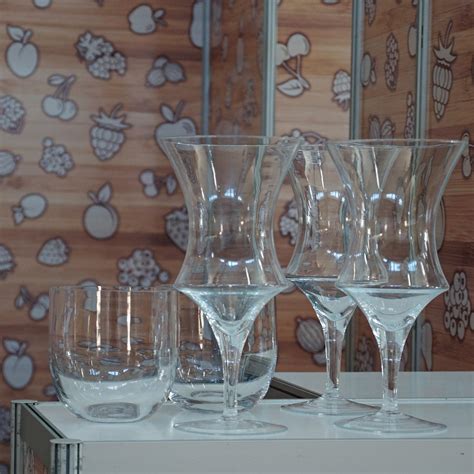 Glassgiantsetstudiocurves Free Image From