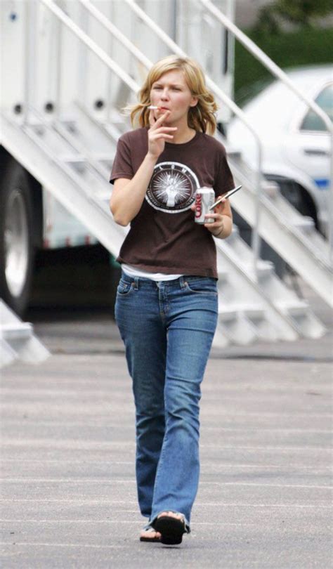 Kirsten Dunst Street Style Kristen Dunst Kirsten Dunst Outfit