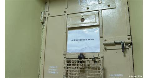 ООН Много руски и украински военнопленници са подлагани на мъчения