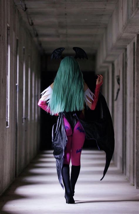 Kamukura Cosplayer Morrigan Aensland Capcom Darkstalkers Real