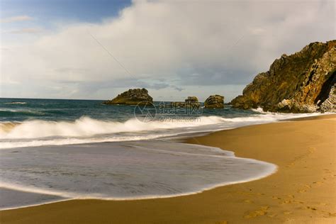 Priadaadraga是葡萄牙的北大西洋海滩高清图片下载 正版图片507343163 摄图网