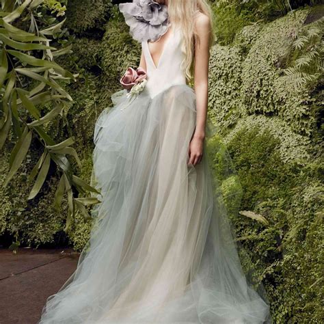 Vera Wang Spring 2020 Wedding Dress Collection Artofit
