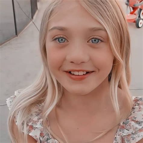 Pin De Dingsda Em Everleigh Picture