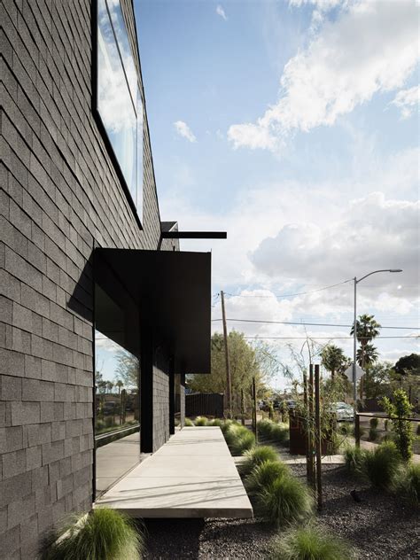 Sinhei Kwok Completes M Shaped Bungalows In Historic Phoenix District