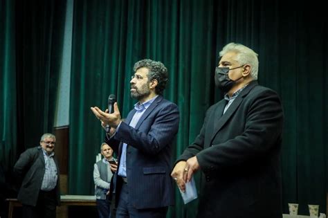 نشست معاون رفاه و اقتصادی وزارت کار و مدیرعامل صندوق فولاد با جمعی از بازنشستگان فولاد صندوق