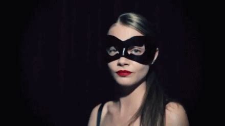 Cara Delevingne Fashion Model Gif Wifflegif