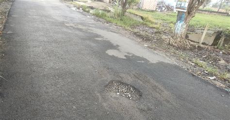 Gawat Pekerjaan Patching Jalan Tambak Bayan Mulai Berlobang