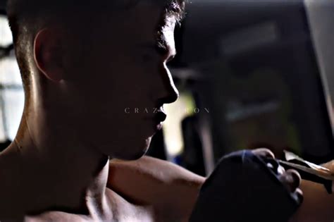 指环王主题曲：《 May It Be》 • Enya代表作原声剪辑珍藏纪念版 青衫故人欢 默认收藏夹 哔哩哔哩视频