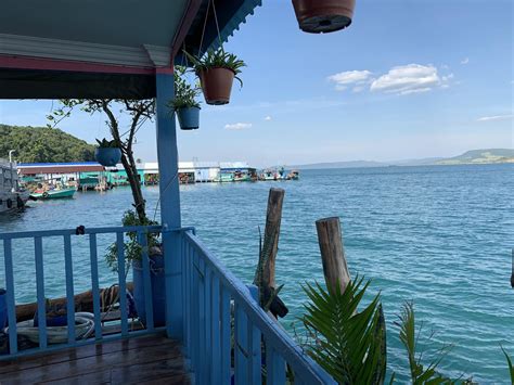 Toek Thla Thailand Import 💁ចង់បានផ្ទៃមុខសរ ម៉ត់ទន់ រលោង កុំភ្លេចសាកប្រើទាំងអស់គ្នាណា 😍 🍀