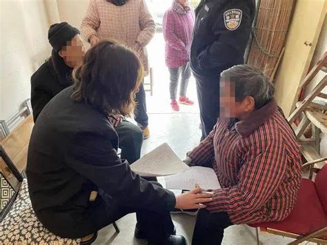 耄耋撞古稀，法官上门释法明理赔偿被告调解