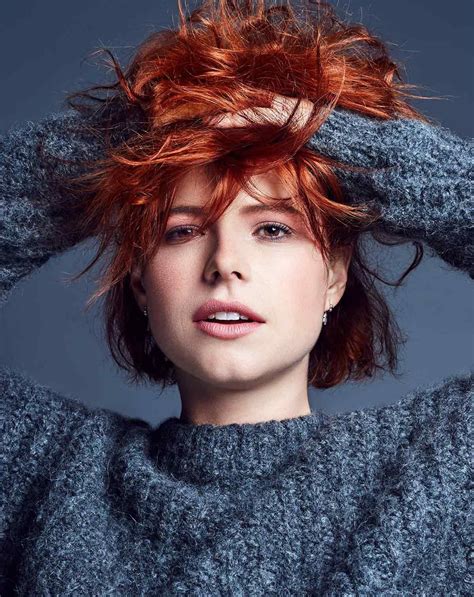 Jessie Buckley Rcelebs