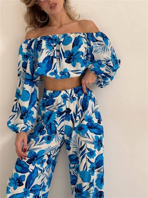 Костюм жіночий брючний з топом — ціна 770 грн у каталозі Брючні костюми Купити жіночі речі за