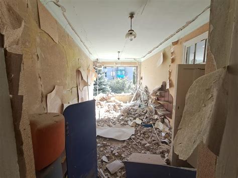 Російська армія з артилерії обстріляла центр Часового Яру