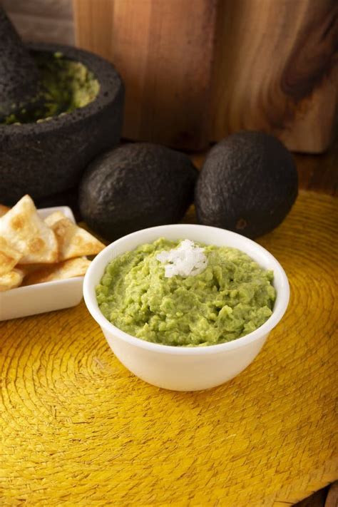 Homemade Guacamole Bowl Stock Image Image Of Bowl Green 304638867