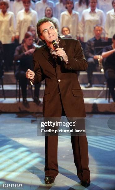 32 Stephanie Ebert Photos And High Res Pictures Getty Images