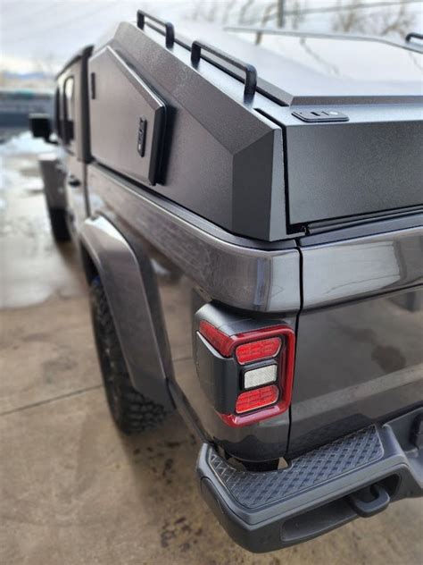 Gaia Jeep Gladiator Camper Shell Shadow Top Fastback Off Road Tents