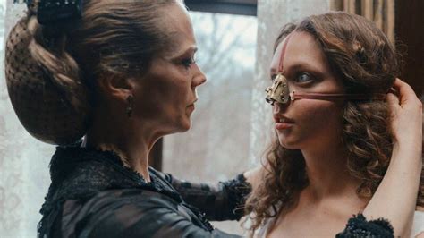 The Ugly Stepsister El Body Horror Que Desarma El Mito De La Belleza
