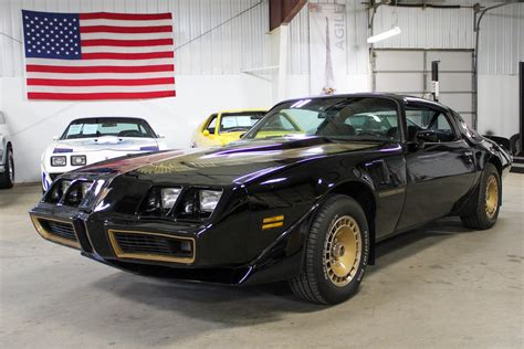 1981 Pontiac Firebird American Muscle Carz