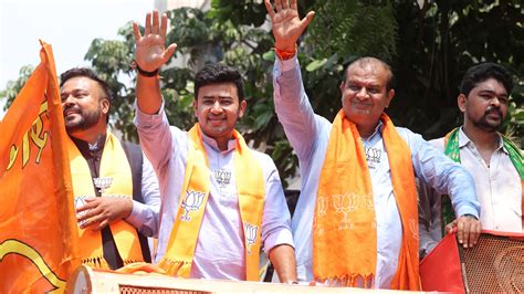 Maharashtra Poll Ballotin Whats In The Bags Mumbai News The