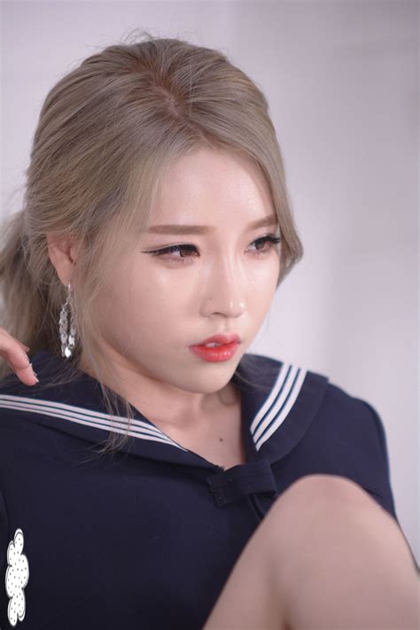 한국인 모델의 누드 사진 세트 한나 Hannah 134 1499