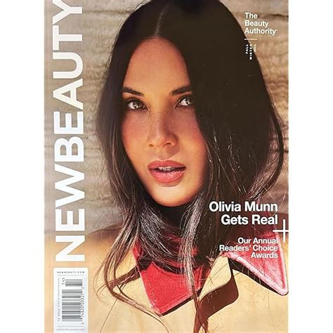 Olivia Munn Trui Olivia Munns Risque Cut Out Dress Outshines Gwyneth