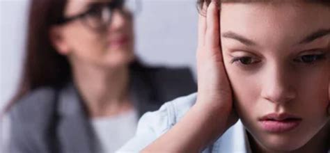 Moja Przyrodnia Siostra Dostaje Całą Miłość Rodzicielską I Pieniądze A