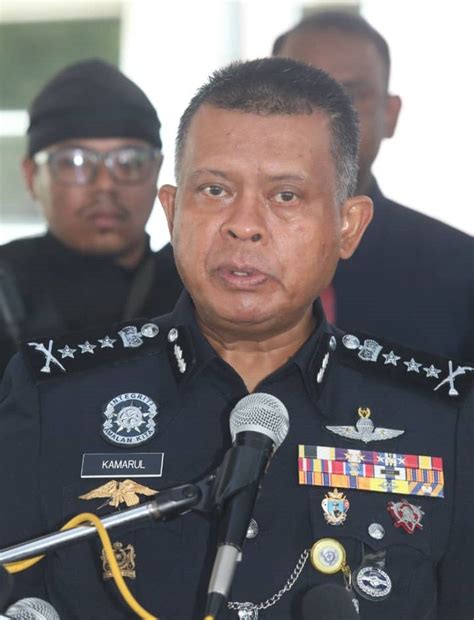 外籍华男关卡祈祷室小解 警方调查是否故意 马来西亚诗华日报新闻网