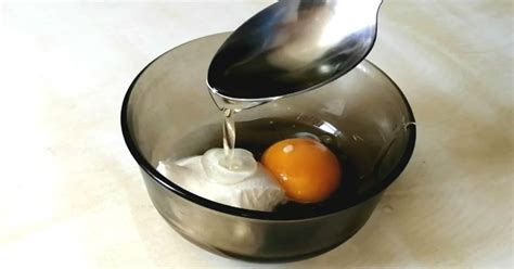 საუკეთესო მოსასხმელი საკონდიტრო ნაწარმისთვის დიდებული ოქროსფერი და პრიალა ქერქი